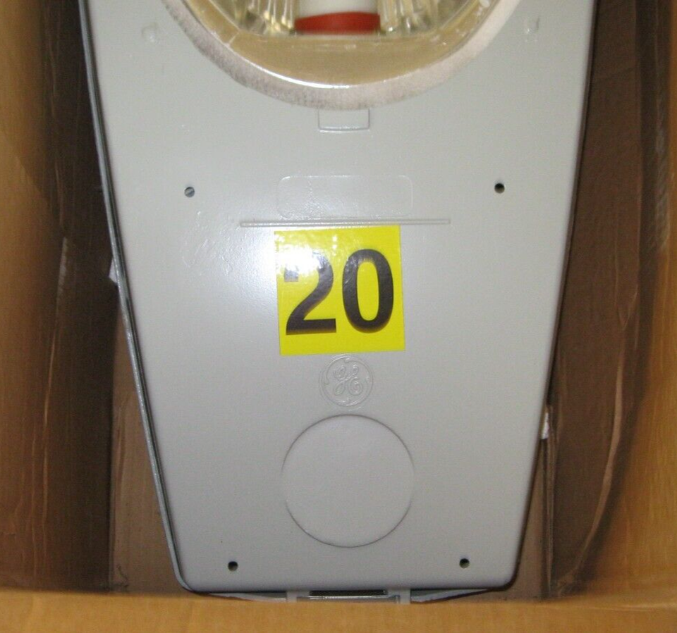 NEW GE LUMINAIRE M400 Street Lamp Light Fixture Road Parking HPS 200W ...