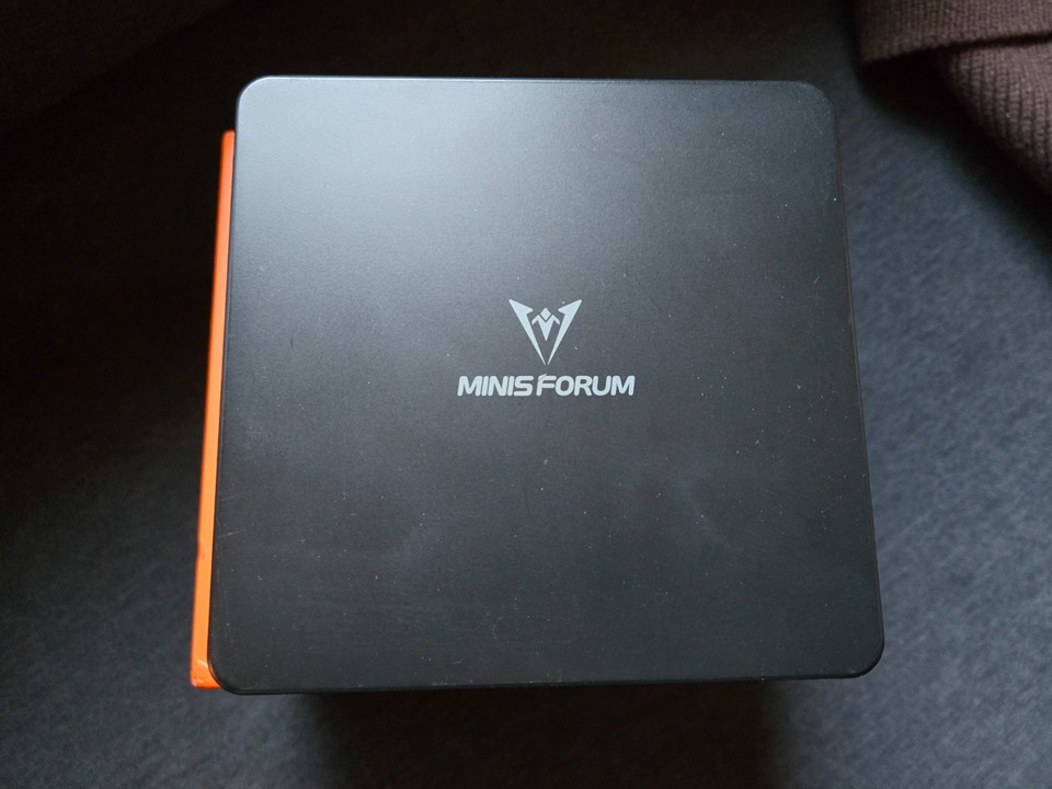 MINISFORUM UM890 Pro Barebone Mini PC AMD Ryzen9 8945HS Oculink | eBay