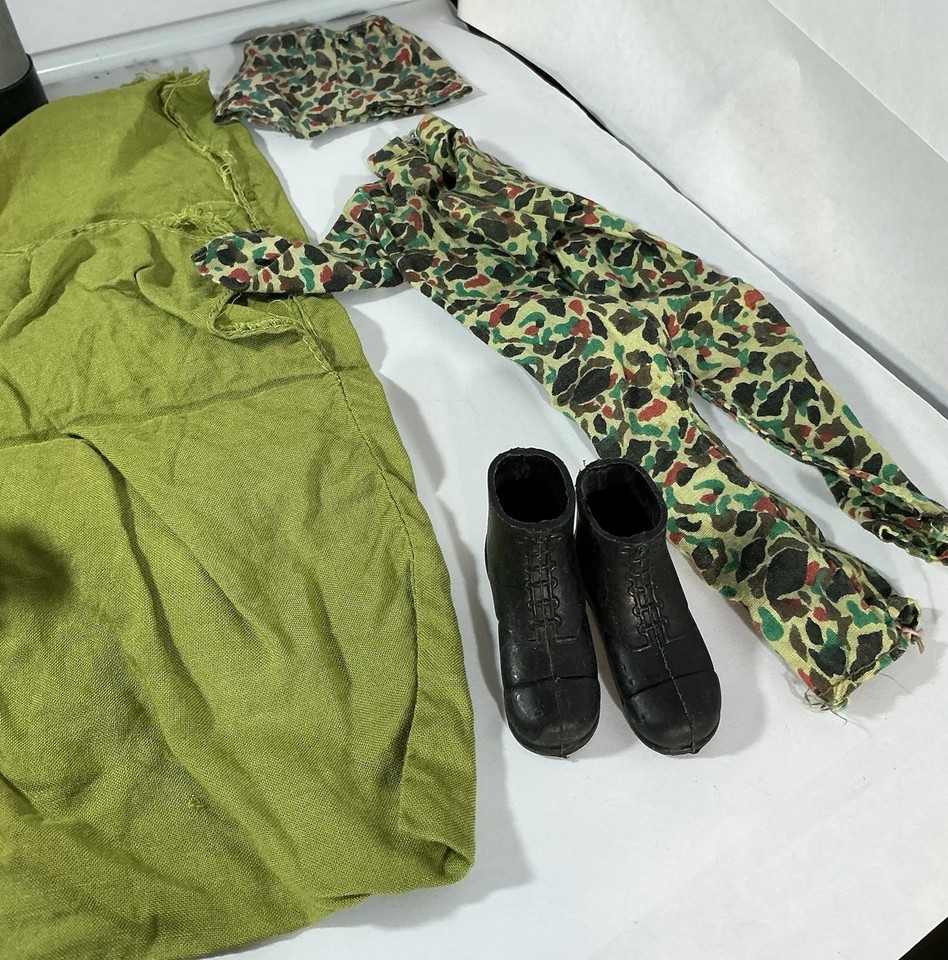 Vtg 1960s 1970s GI JOE Clothing & Accessories Rain Poncho Life Vest ...