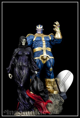 Sideshow Thanos & Lady Death Mistress Death Exclusive Polystone Diorama ...