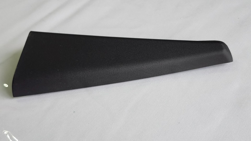 2017-2021 JEEP COMPASS REAR LEFT SIDE DOOR WINDOW CORNER TRIM COVER ...