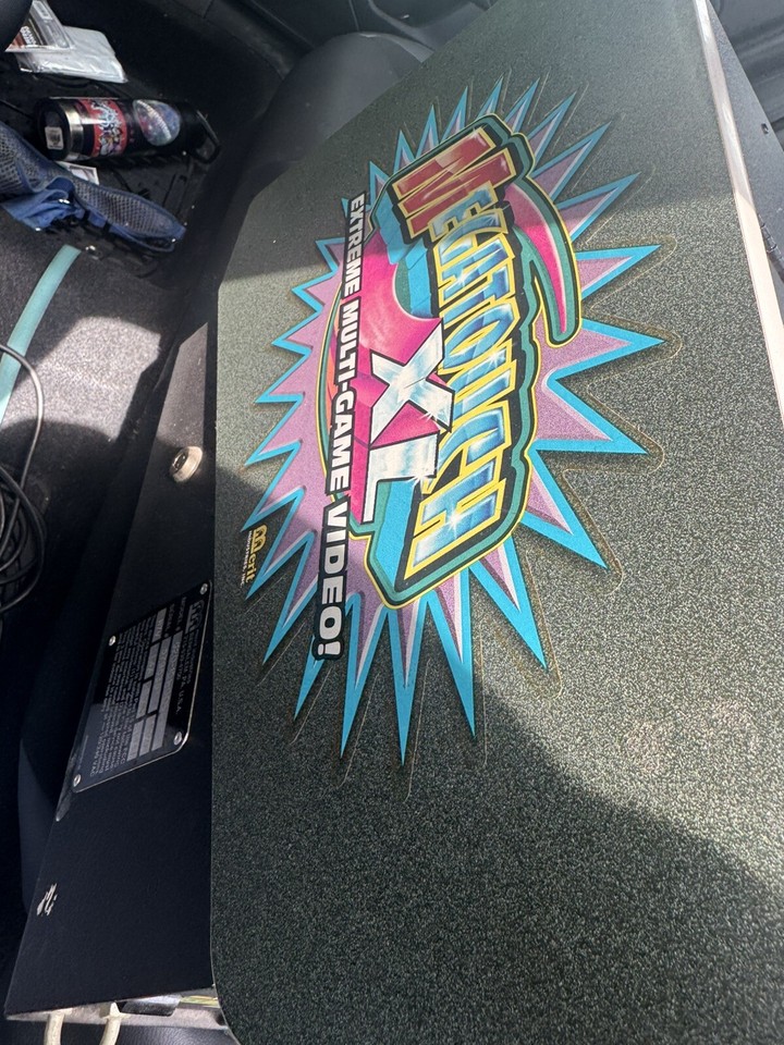 Megatouch XL 6000 Countertop Arcade Machine - Merit Industries - Free ...