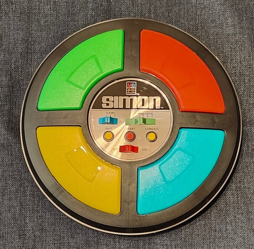 Vintage 1978 Milton Bradley MB Simon Says Game w/ Box- Tested - Working ...