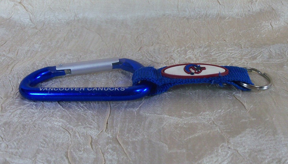 Vancouver Canucks Key Ring with Clip National Hockey League NHL ...