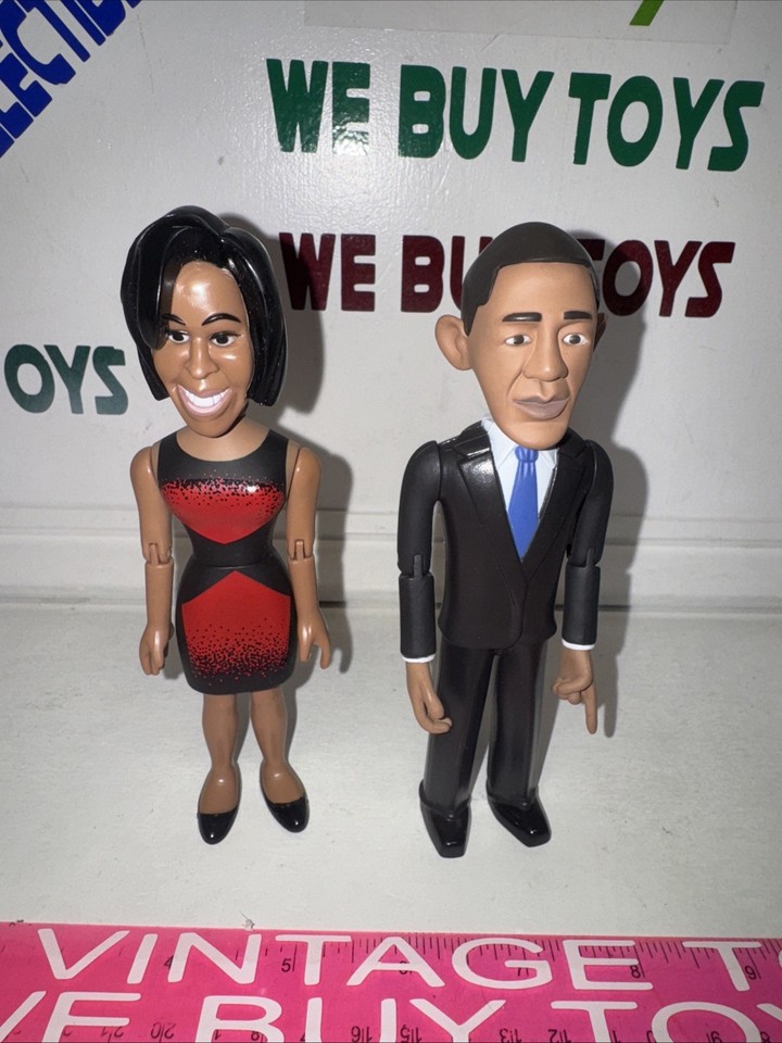 2009 Jailbreak Collective Michelle Obama The Action Figure Red / Black ...