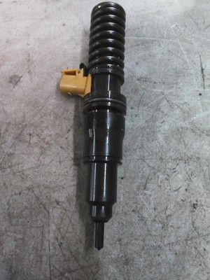 22027807 MACK MP7 FUEL INJECTOR 3528197 | eBay