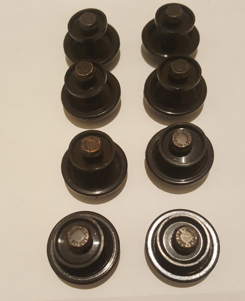 Vintage Upholstery Buttons Threaded Screws Tufting Backs Crafting ...