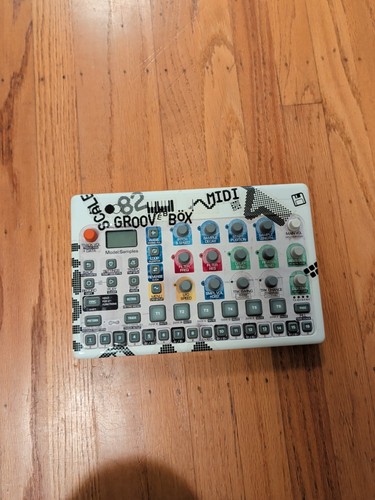 Elektron Model:Samples With Decksaver, Custom Sticker Bomb, Carrying ...