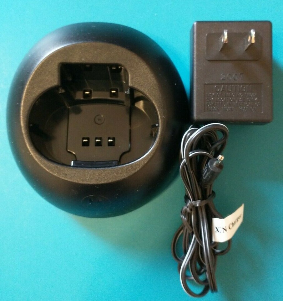 New Motorola OEM XTN Radio Drop In Charger for XU1100, XV1100, XU2100 ...