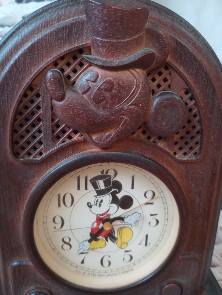 Vintage Disney Hollywood Mickey Mouse Singing Alarm Clock 1987 60th ...