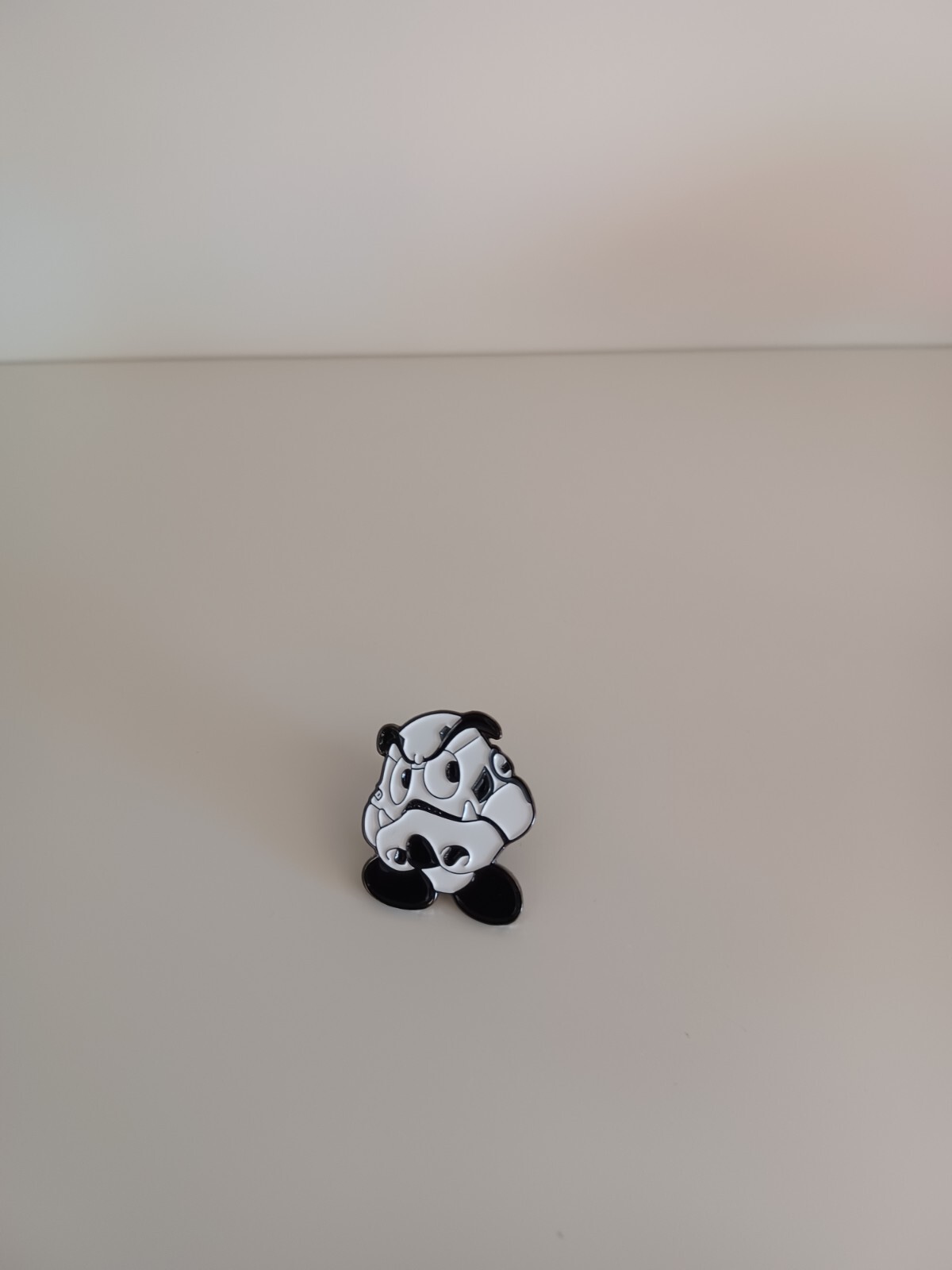 "StormTrooper Goomba" Super Mario Bros / StarWars Enamel Metal Pin ...
