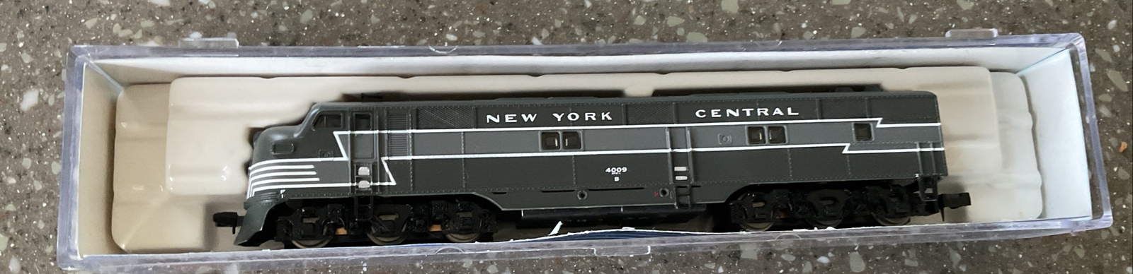 N Scale 7012 E7 Locomomotive A-Unit New York Central #4023 (Tested ...