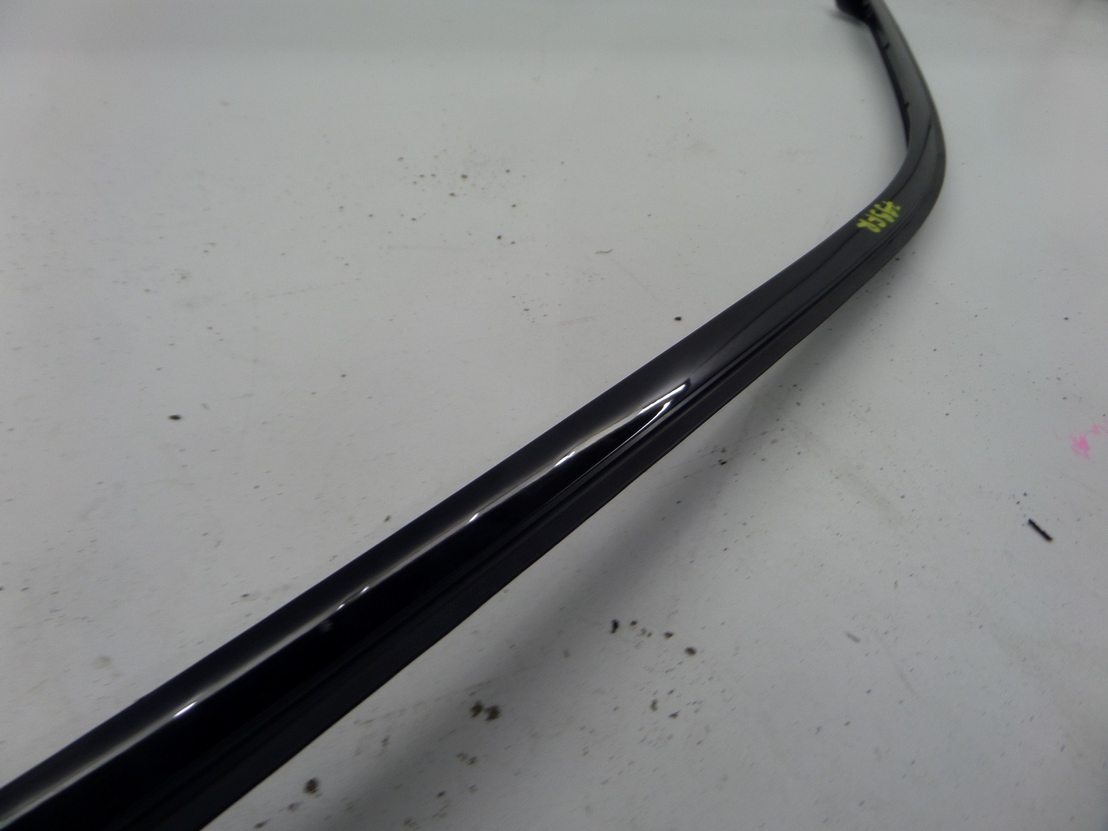 BMW 540i Right Front Shadowline Door Window Frame Molding Trim Black ...