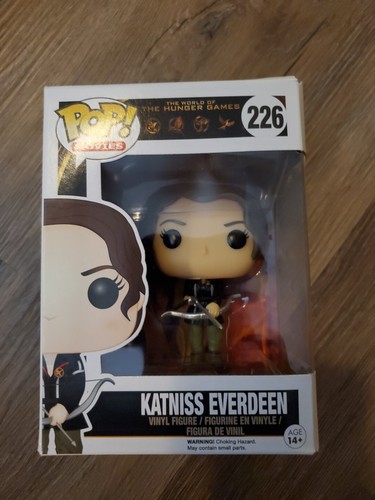 Funko Pop! Vinyl: The Hunger Games - Katniss Everdeen #226 849803061852 ...