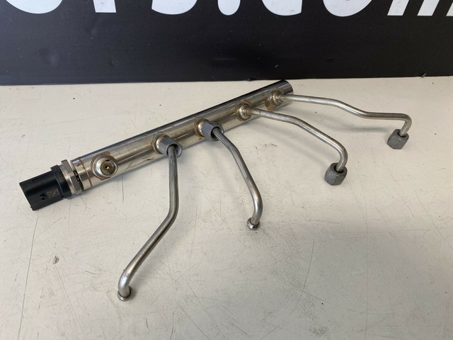 2013 BMW X1 High Pressure Fuel Rail 13537585411 for sale online | eBay