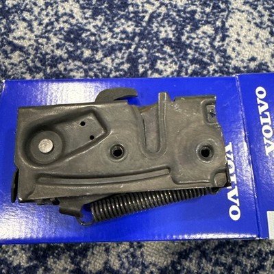 2018 - 2023 VOLVO XC60 HOOD BONNET RIGHT PASSENGER SIDE LATCH LOCK OEM ...