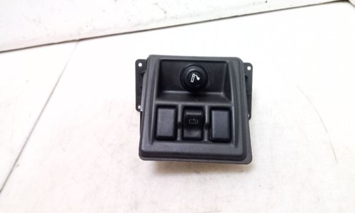 Jeep TJ Wrangler OEM Center Dash Switch Panel 1997-2002 135465 | eBay