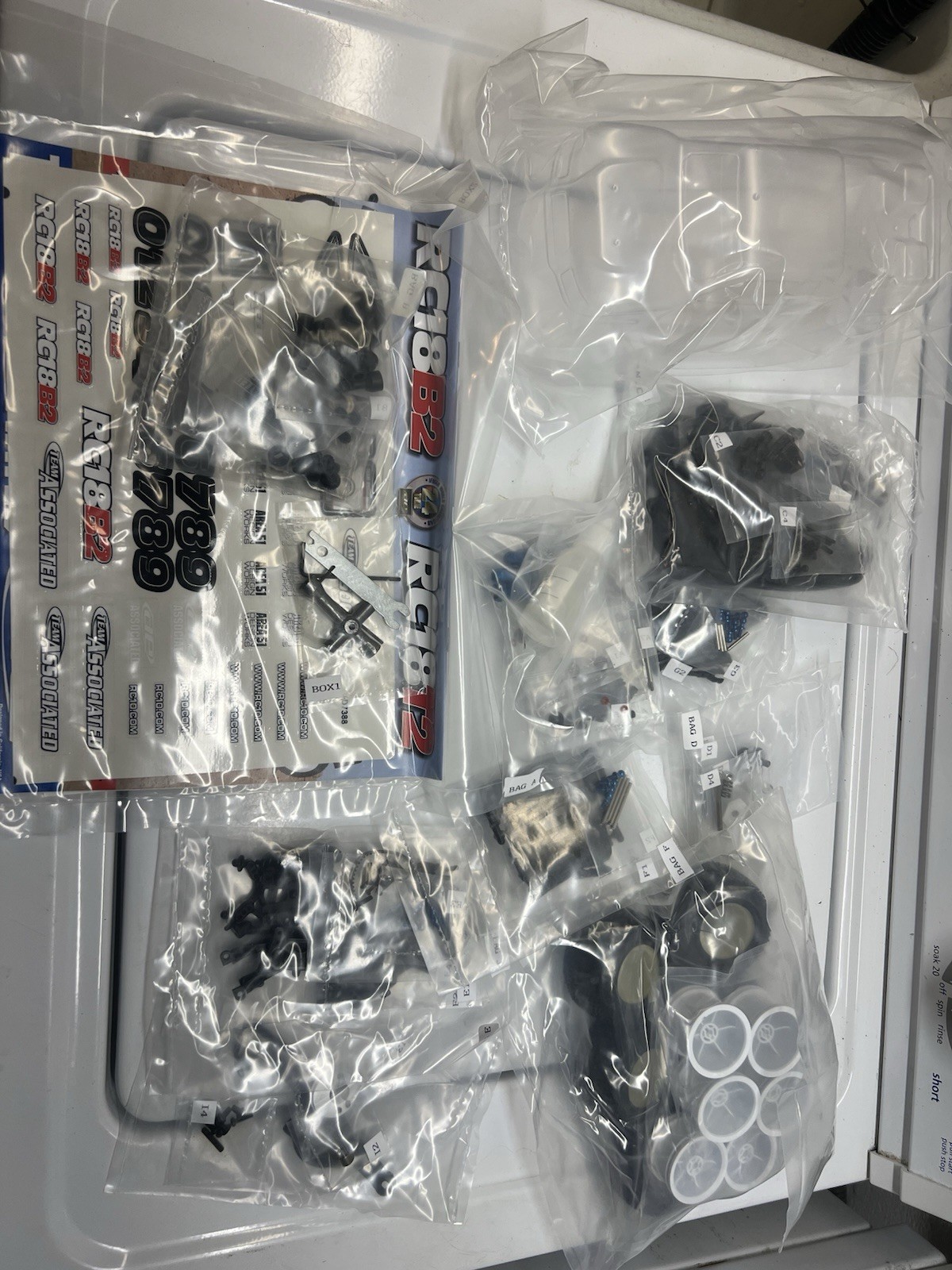 *RARE* Team Associated RC18B2 Rc18t2 4wd 1/18 Rc18b Rc18T KIT NEW | eBay