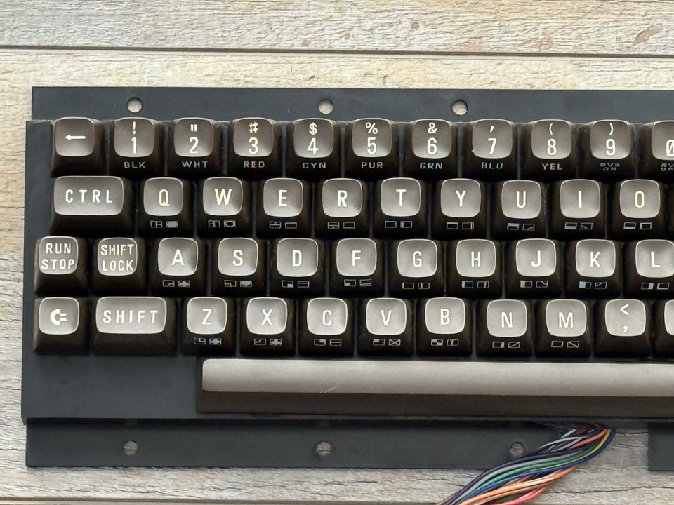 Restored Commodore 64 / VIC 20 Keyboard - Retro Typing Gold | eBay