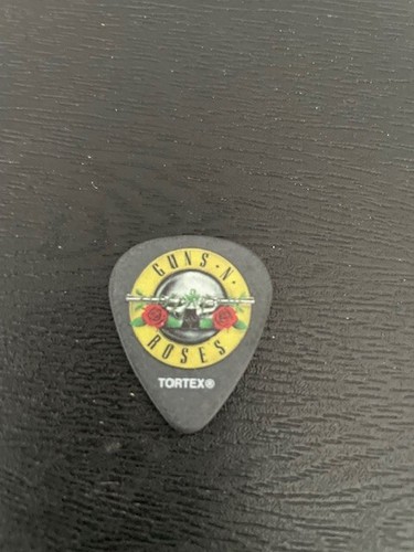 GUNS N ROSES #2 / SLASH / TOUR GUITAR PICK | eBay