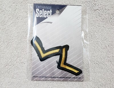 Vintage FEMALE NOS US Army E-2 PV2 Private NCO Soldier Uniform Rank ...