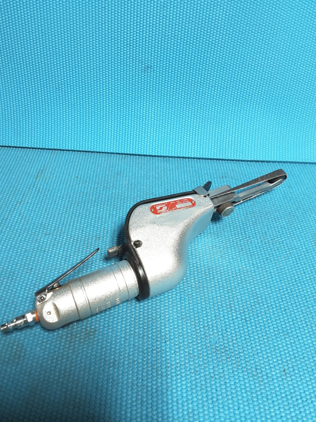 Dynabrade 11000 Dynafile Belt Sander 20,000 RPM, Belt 1/2"×24". | eBay