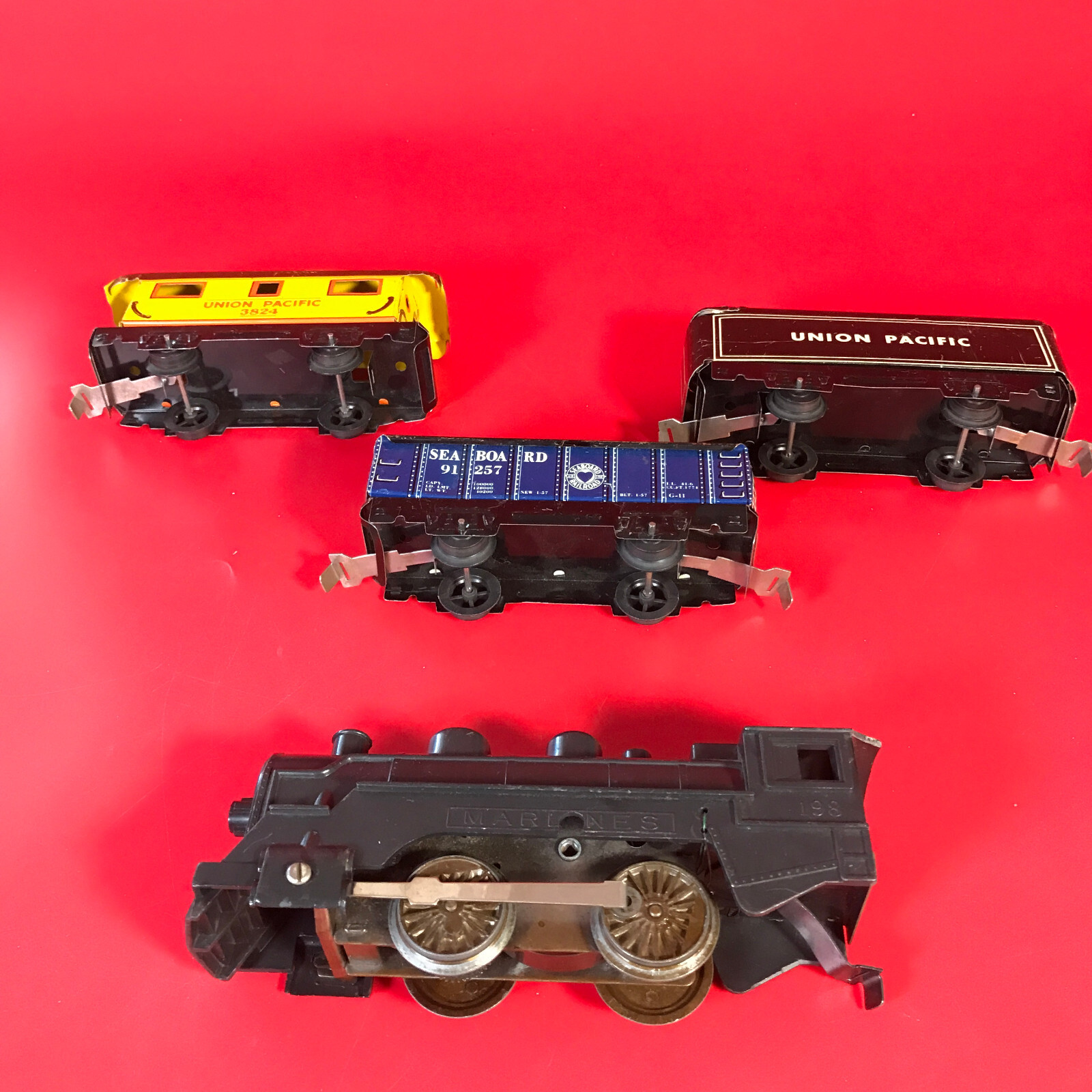 Marx Steam 198 Locomotive and 3 cars - 91257 Seaboard, Union Pacific ...