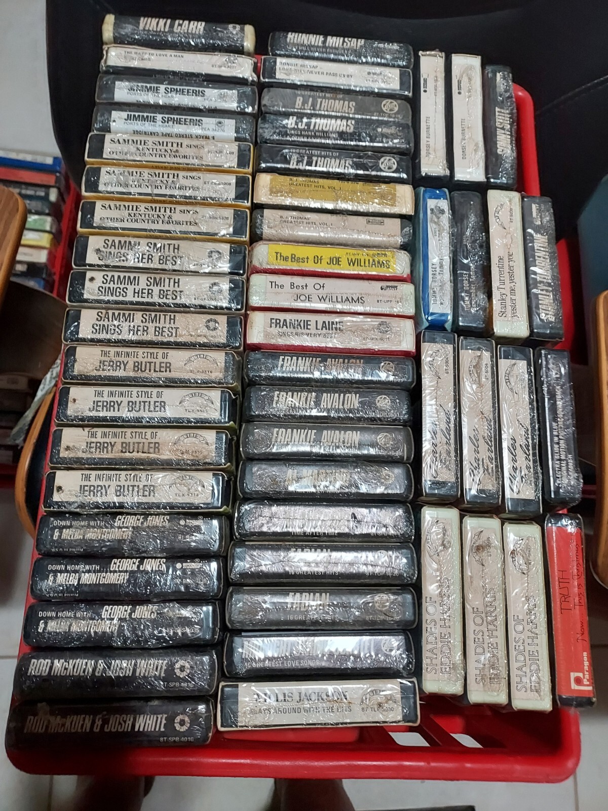 RARE 8 TRACK TAPES-$3 each of YOUR CHOICE-VARIOUS GENRE and ARTISTS-WE ...