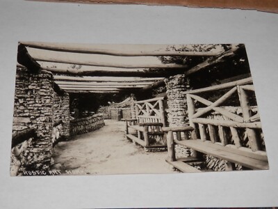 DECORAH IOWA - 1925 REAL-PHOTO POSTCARD - RUSTIC ARTWORK in CITY PARK ...