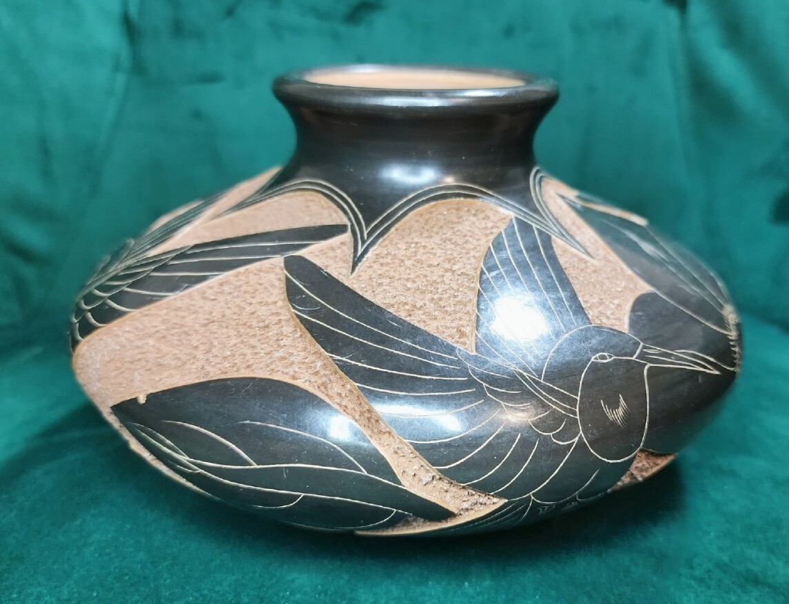 Roger Calero Handmade in Nicaragua Vase South American Pottery Original ...