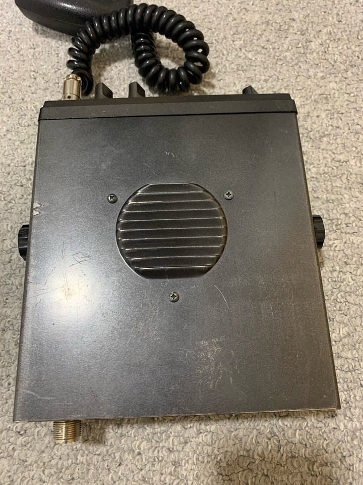 Cybernet Beta 3000 40 Channel CB Transceiver & Microphone | eBay UK