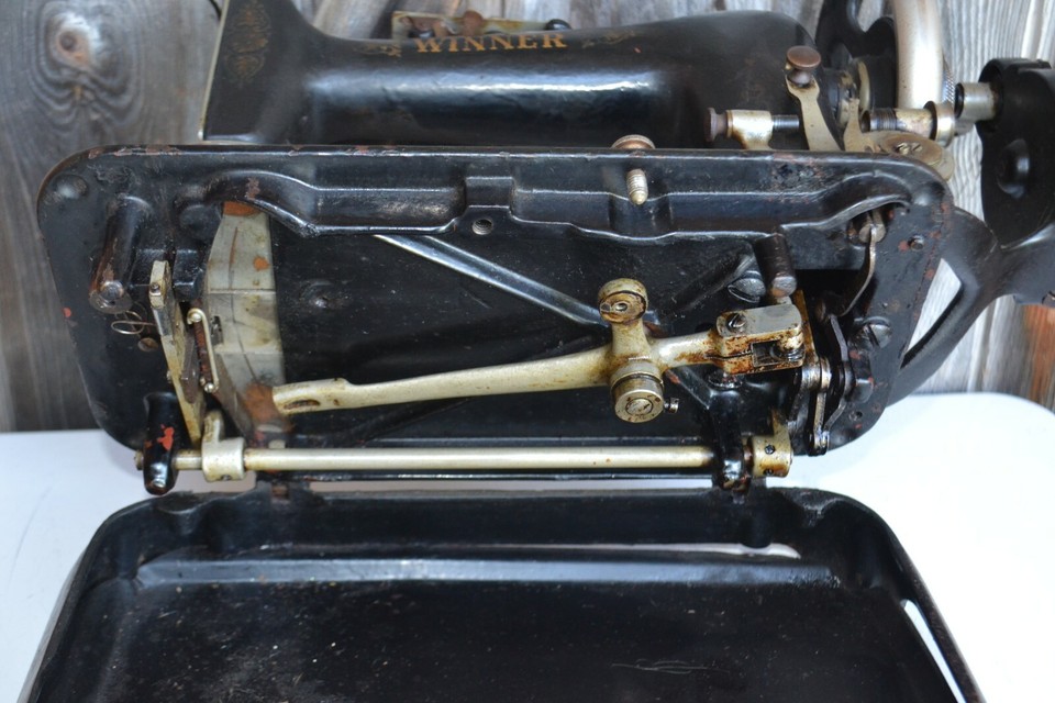 Antique Winner Sewing Machine Hand Crank | eBay
