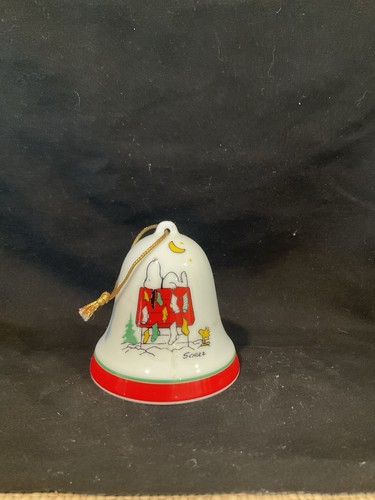 Vintage 1965 Peanuts Snoopy Porcelain Bell Ornament | eBay