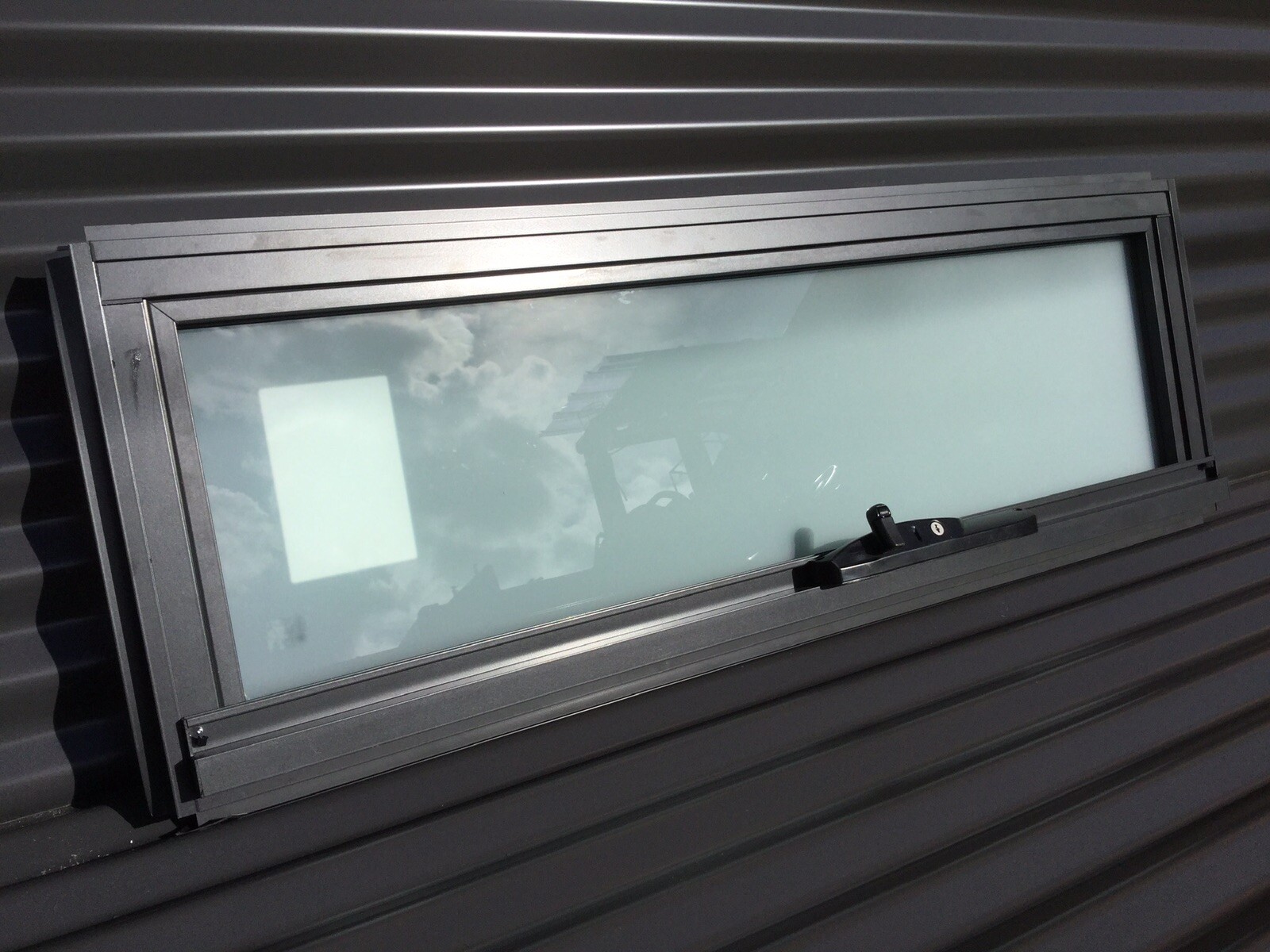 400h X 1210w Awning BATHROOM WINDOW Textura® Monument In Store BTHAWN ...