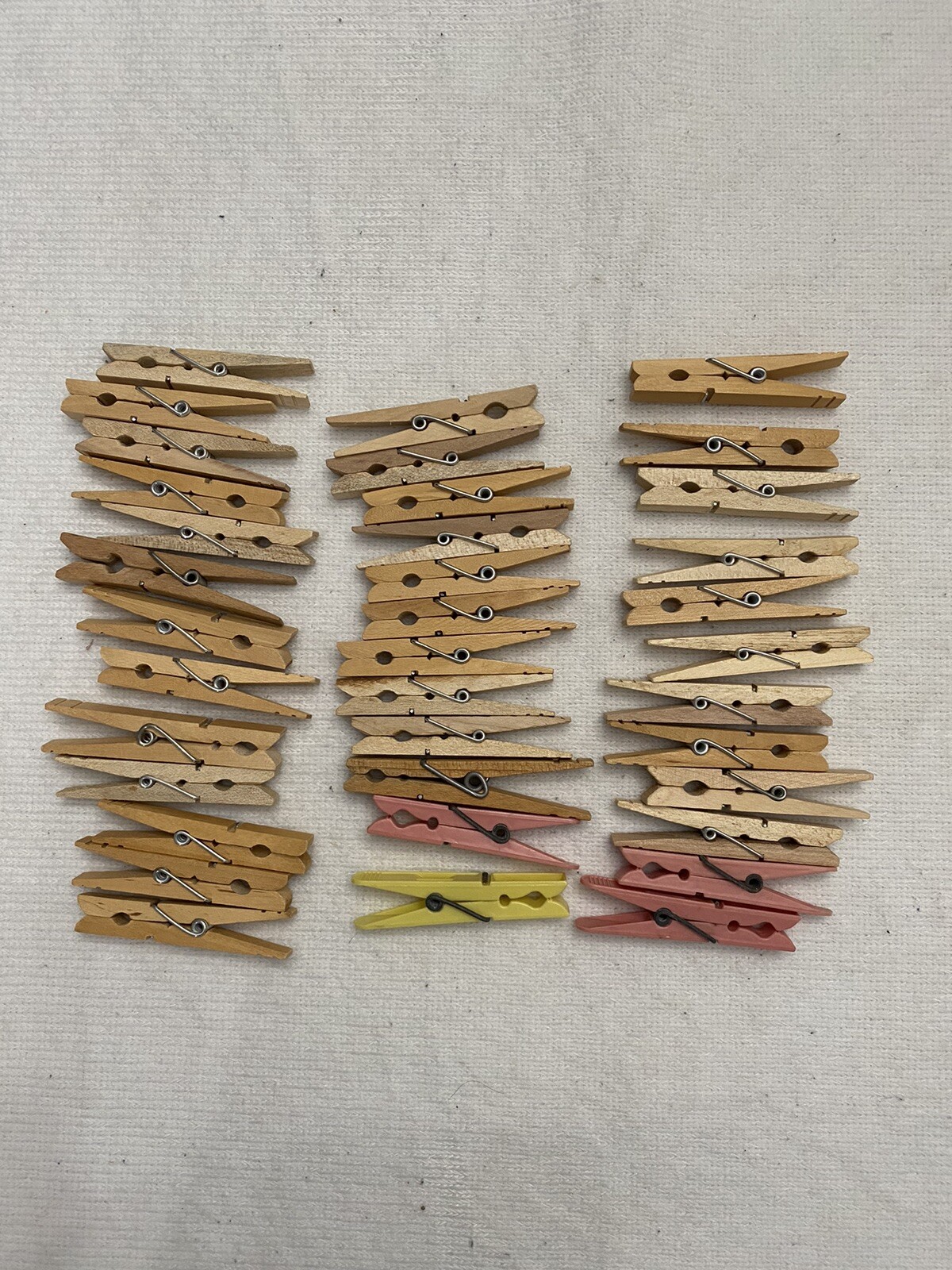 37 Vintage Clip Spring Clothes Pins ~ Variety 33 Wooden, 4 Plastic | eBay