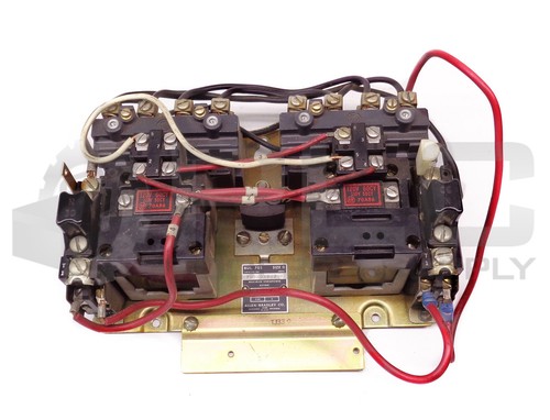 ALLEN BRADLEY 705A0X947 SER K SIZE 0 REVERSING STARTER W/70A86 N30 HEAT ...