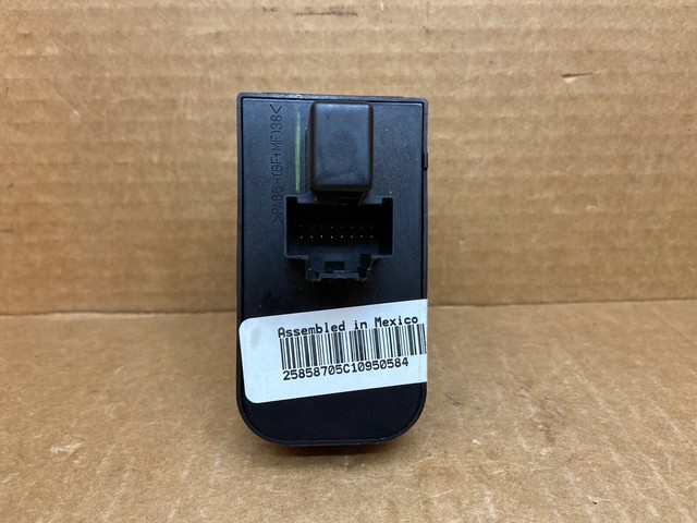 New GM OEM 25858705 Headlight Fog Lamp and Interior Dome Light Control ...