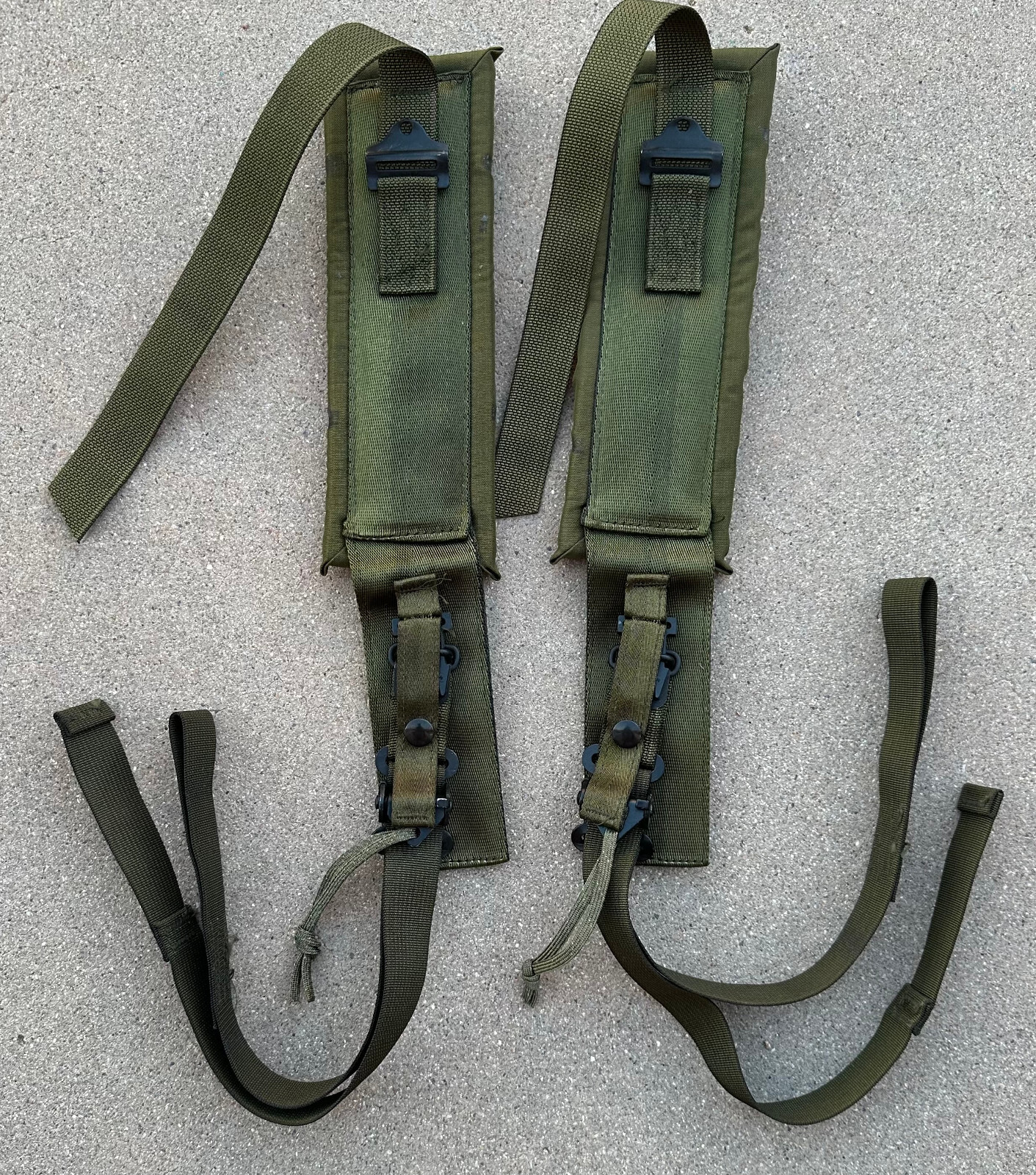 Lot 20A Two New Old Stock LC-1 Quick Release Left Side Shoulder Straps ...