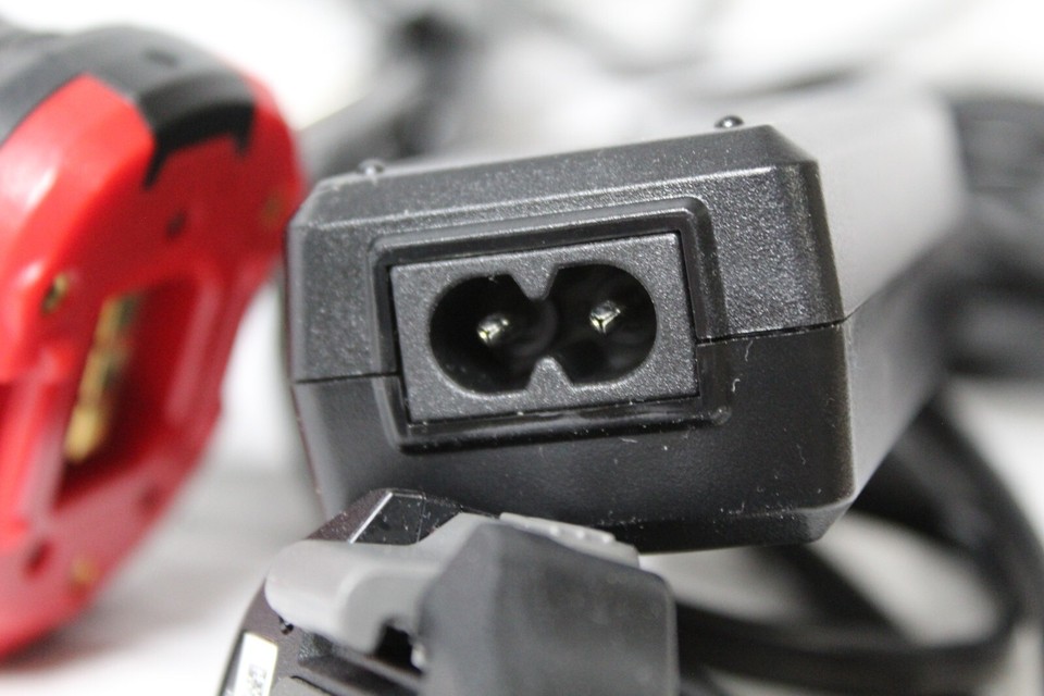 KEYENCE SR-G100 Handheld 2D/3D Barcode Scanner Wireless Cradle and ...