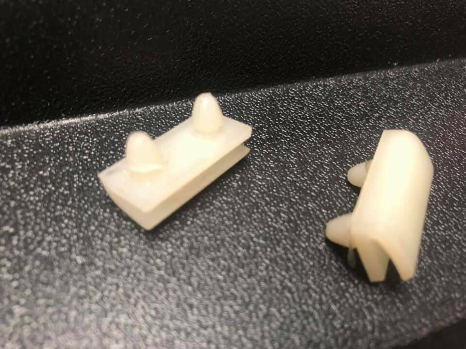 NEW FORD XY XW CONSOLE SUPPORT BUSH CLIP | eBay