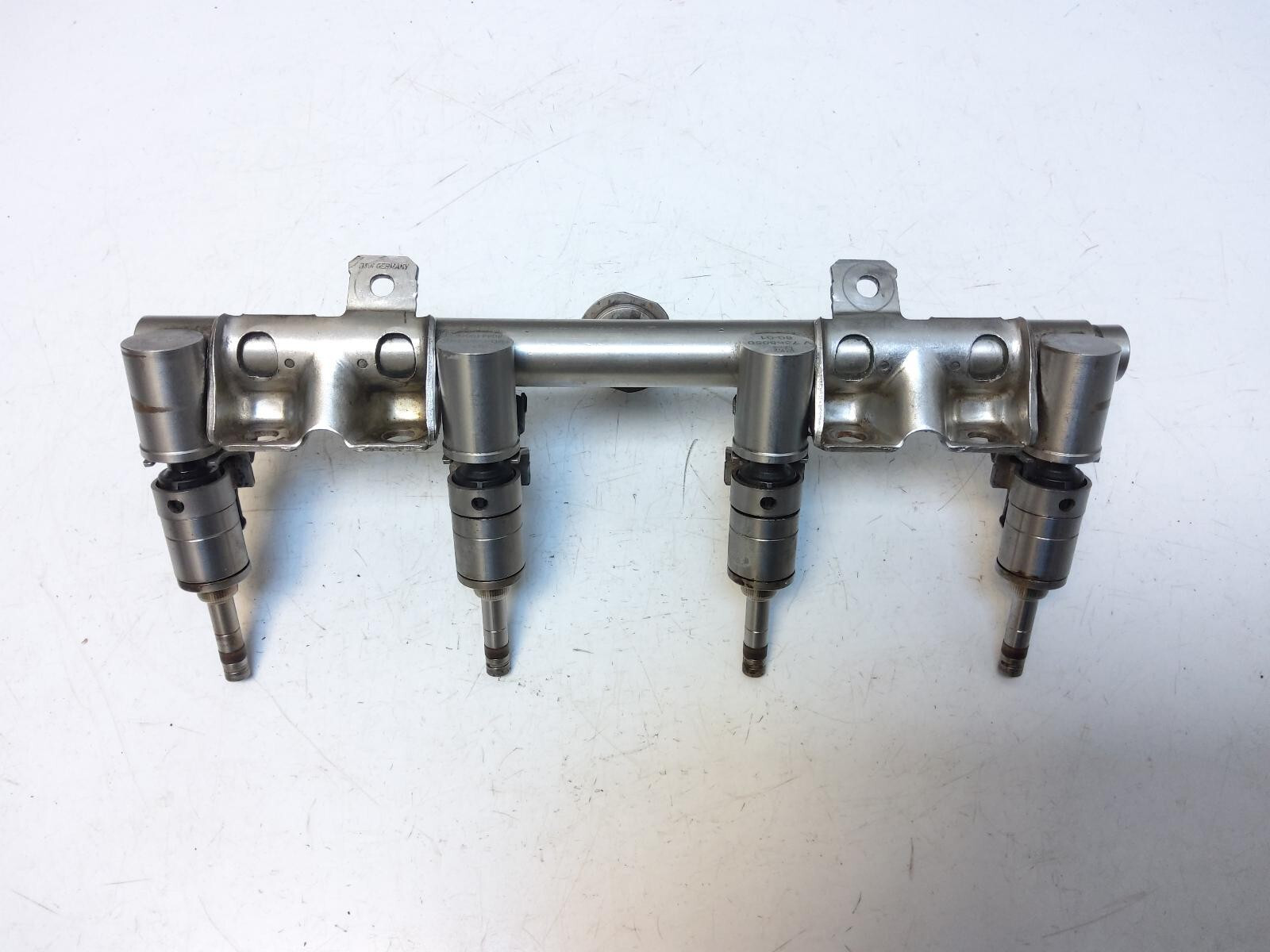 MINI R56 Cooper S N14B16A Fuel Injector Rail Petrol Injectors Set ...