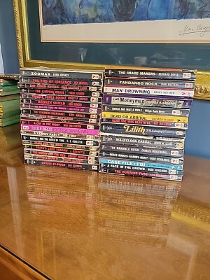 Vintage Romance Sleaze Paperback Books Lot of 32 Pocketbooks Paperback ...