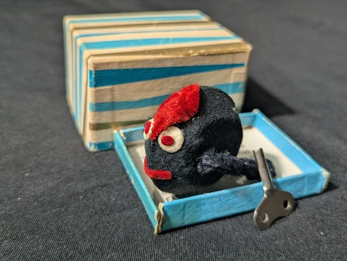 Vintage Wind Up Spider Toy With Key/Original Box Works Great | eBay UK