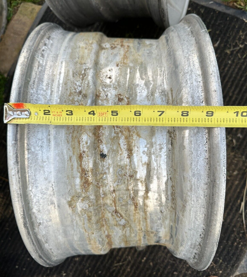 American Racing Vector Style 8 Lug Mag Wheels 16.5 " X 8.5" 16.5x8.5 ...