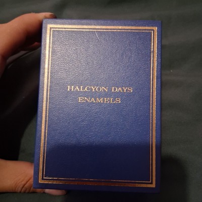Halcyon Days EnamelsVintage Porcelain Halcyon Days Trinket Box | eBay