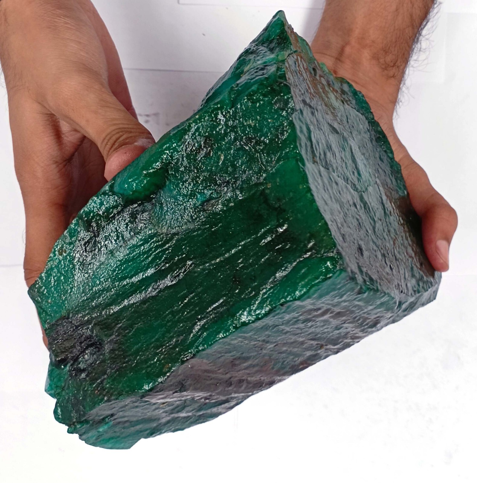 50000.00 Ct/10 Kg Brazil+Opaque Green Emerald Uncut Raw Rough Certified ...