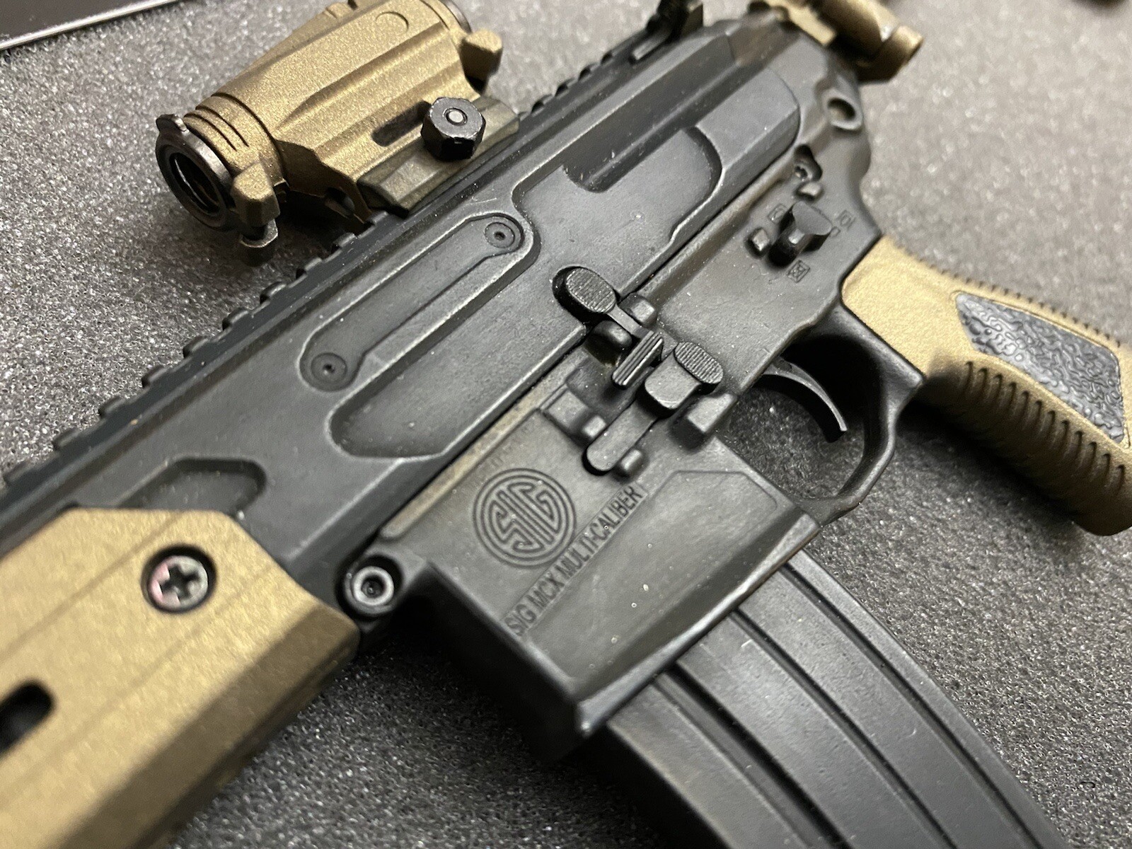 Miniature custom paint sig mcx model scale. ( Rare , Tokyo Marui) | eBay