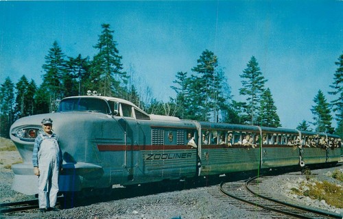 PORTLAND OREGON ZOOLINER MINIATURE RAILROAD ENGINEER PASSENGERS VINTAGE ...