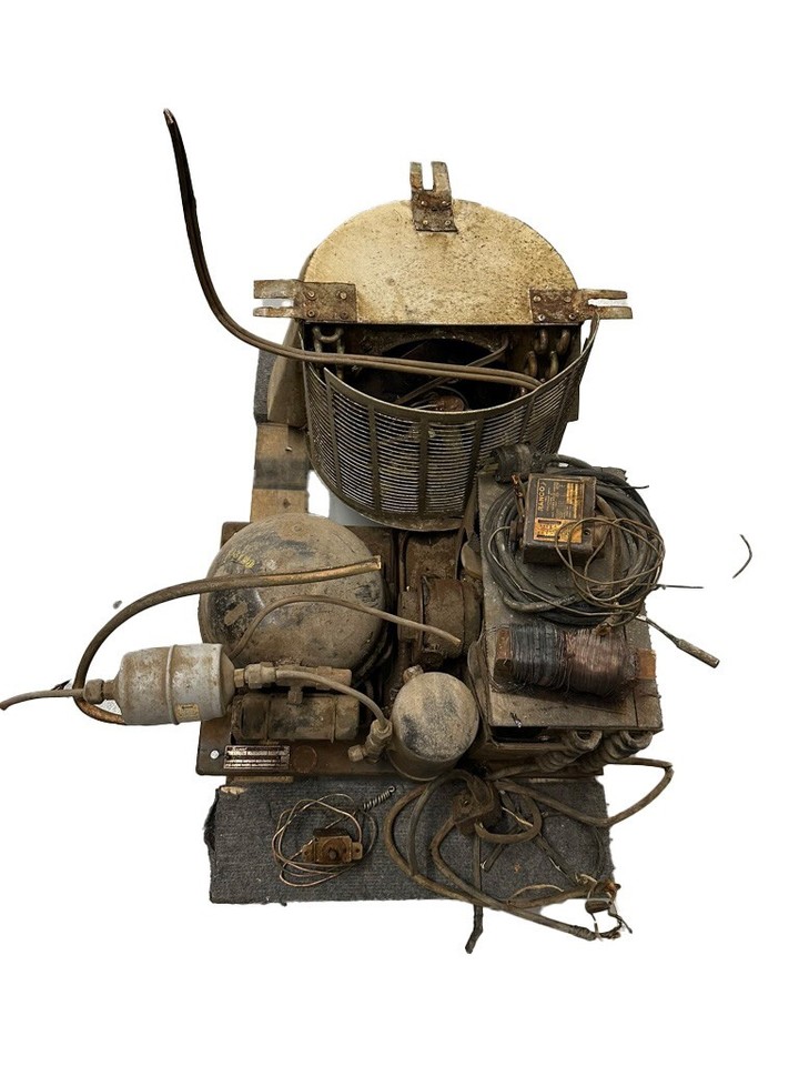 Bevador / Beerador Vintage Merchandiser Refrigerator -beer bottle shape ...