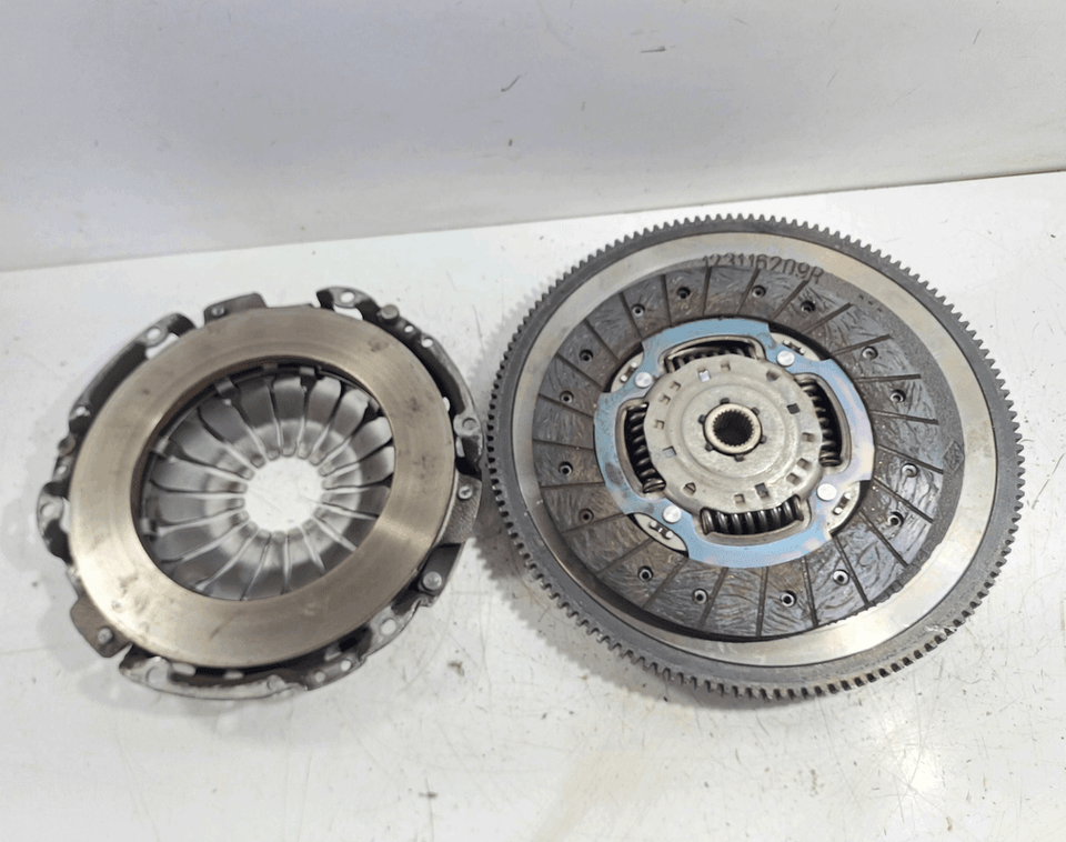 302058718R Kupplungssatz RENAULT CAPTUR 2a Serie TCe 12V (74Kw) GPL Suv ...